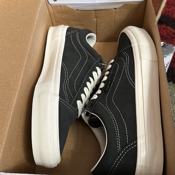 Vans | Shoes | Vans Skate Old Skool Raven Marshmallow Pop Cush | Poshmark